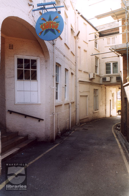 Twixt Aire and Calder - Image Detail